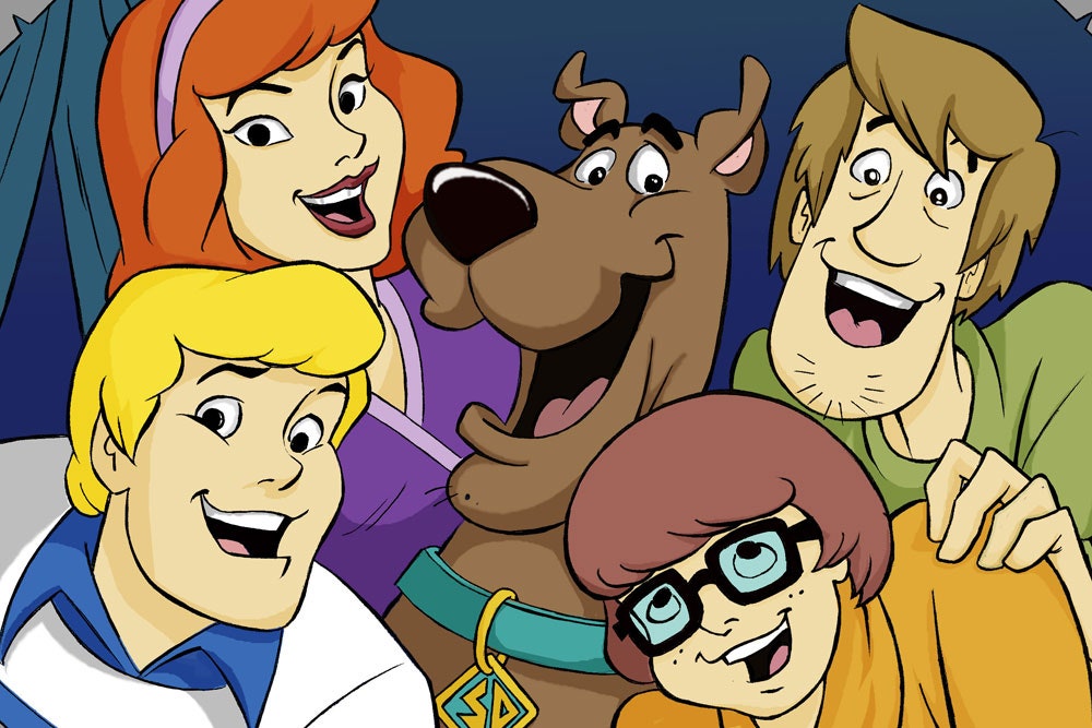 Elvira Mistress Of The Dark Teams Up With Scooby Doo For Halloween