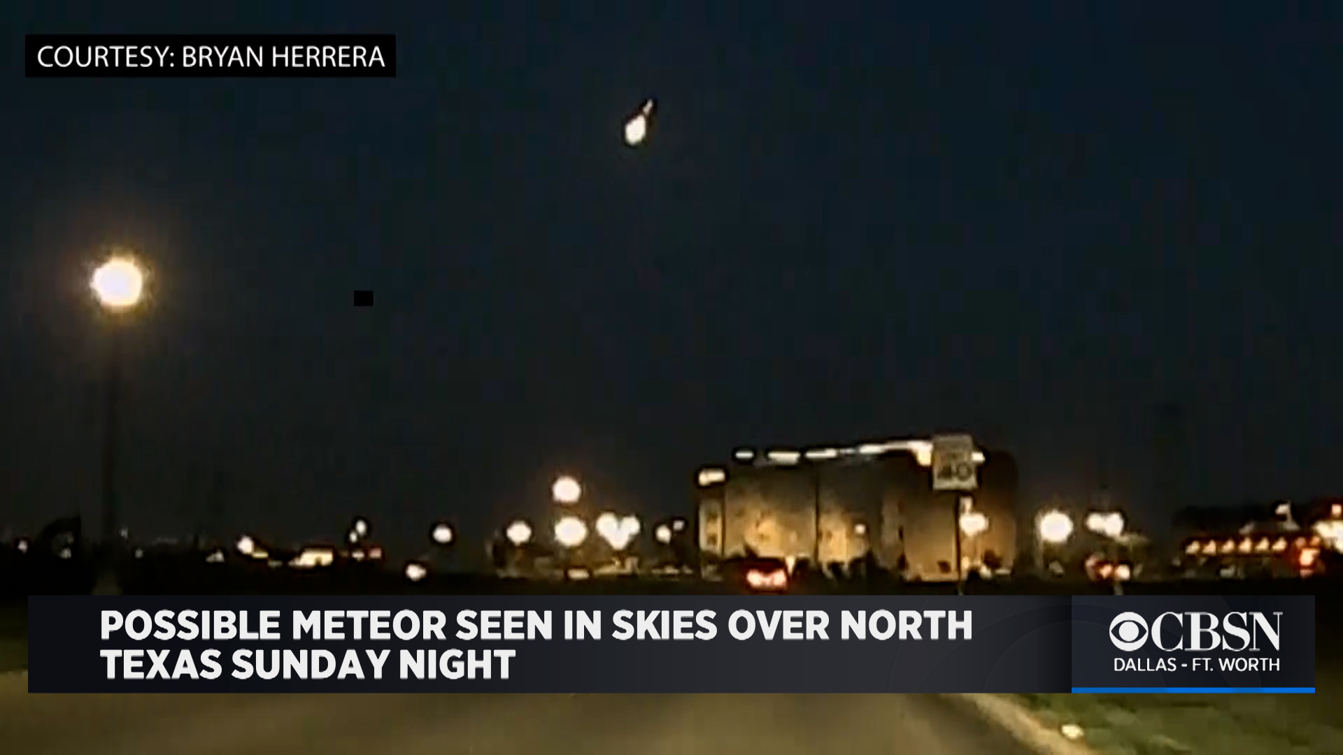Meteor Lights Up Northern Texas Sky - Geeky KOOL