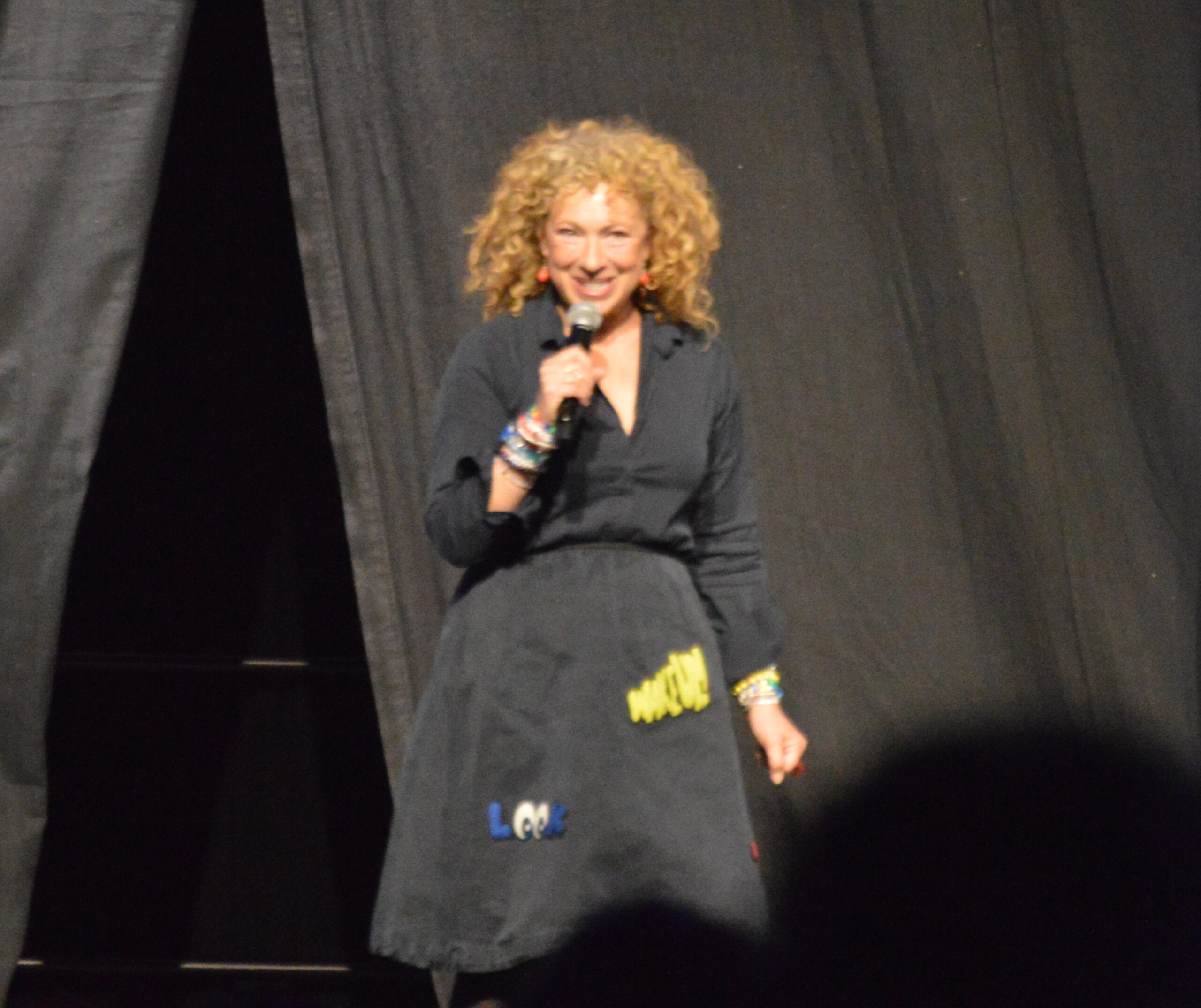Planet Comicon Kansas City's Alex Kingston Panel - Geeky KOOL